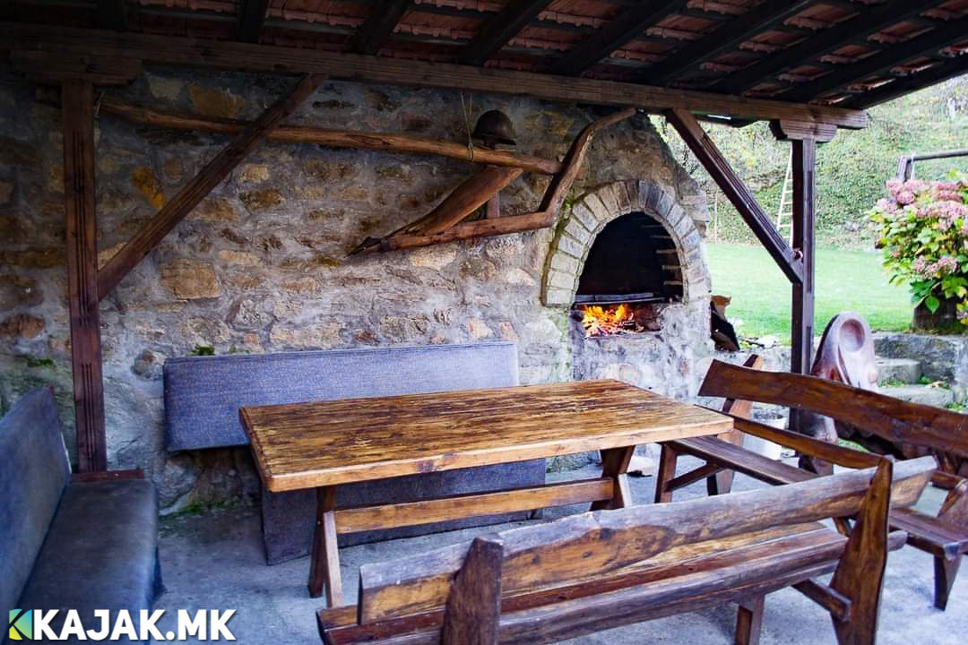 Villa in the Village of Durachka Reka at 1000 Meters Above Sea Level ...