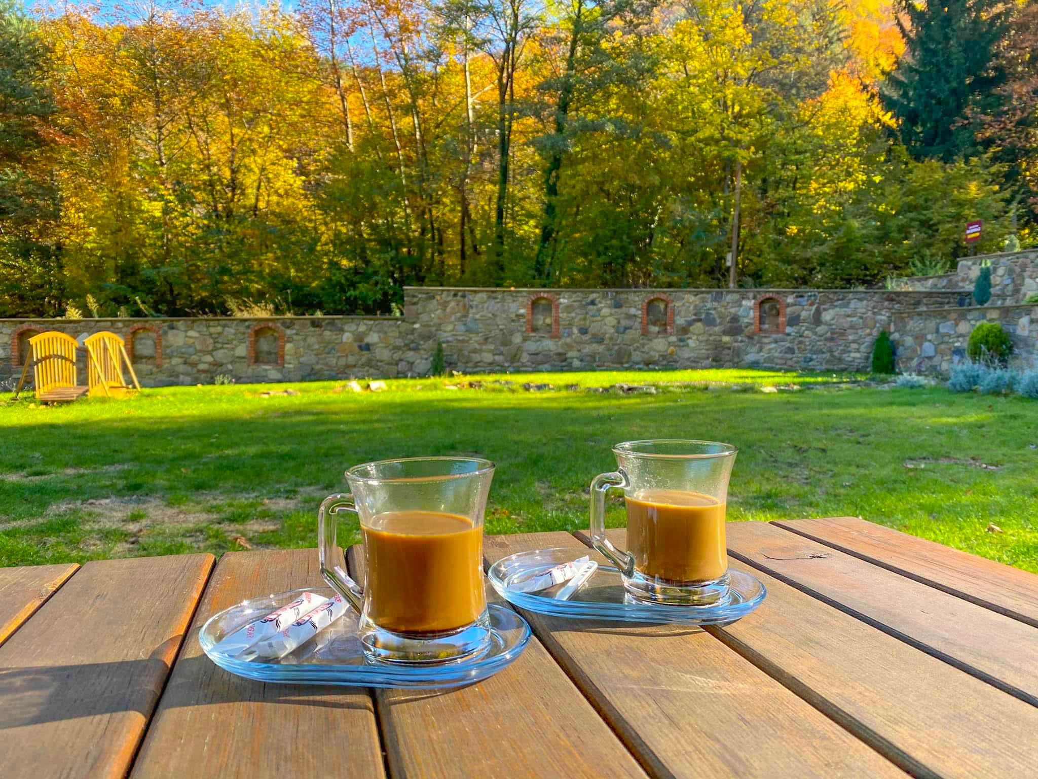 A Nature Villa Just 10 Minutes from the Smolari Waterfall - Kajak.mk